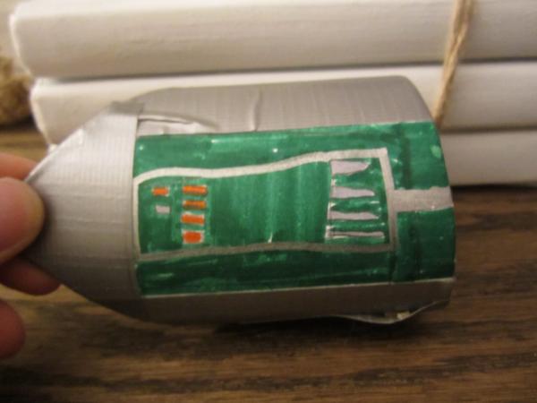 SUPER AWESOME MANDALORIAN GAUNTLETS | Origami Yoda